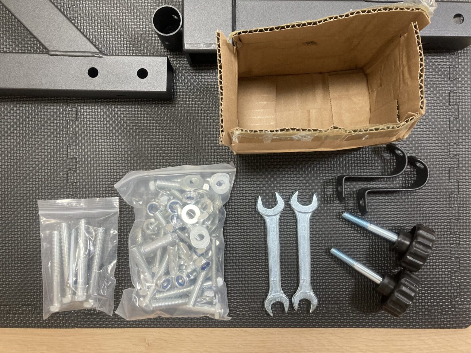 【STEADY/ ST115】はしご型ハンドル 懸垂マシン【徹底レビュー】 | 腹筋とお金を育てるブログ